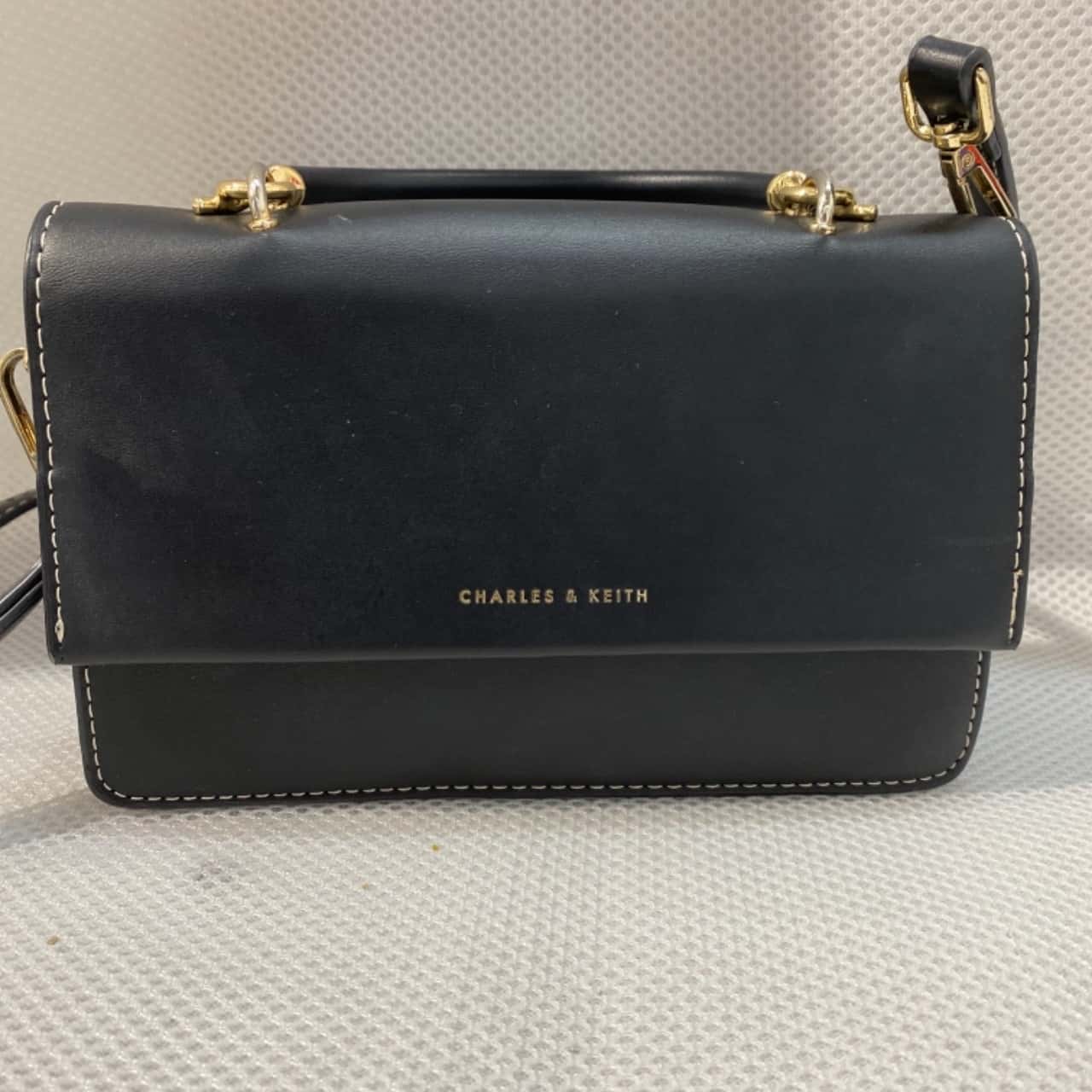 Charles & Keith Womens Cross Body Bag Black (6.5X8cm)(s)