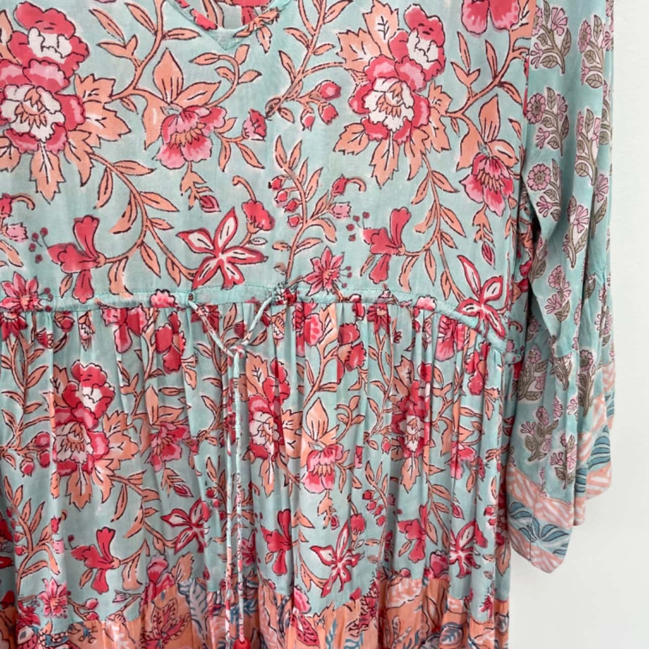 Escape By Oq Floral Layered Long Sleeve Mini Dress Size 12 / L (s)