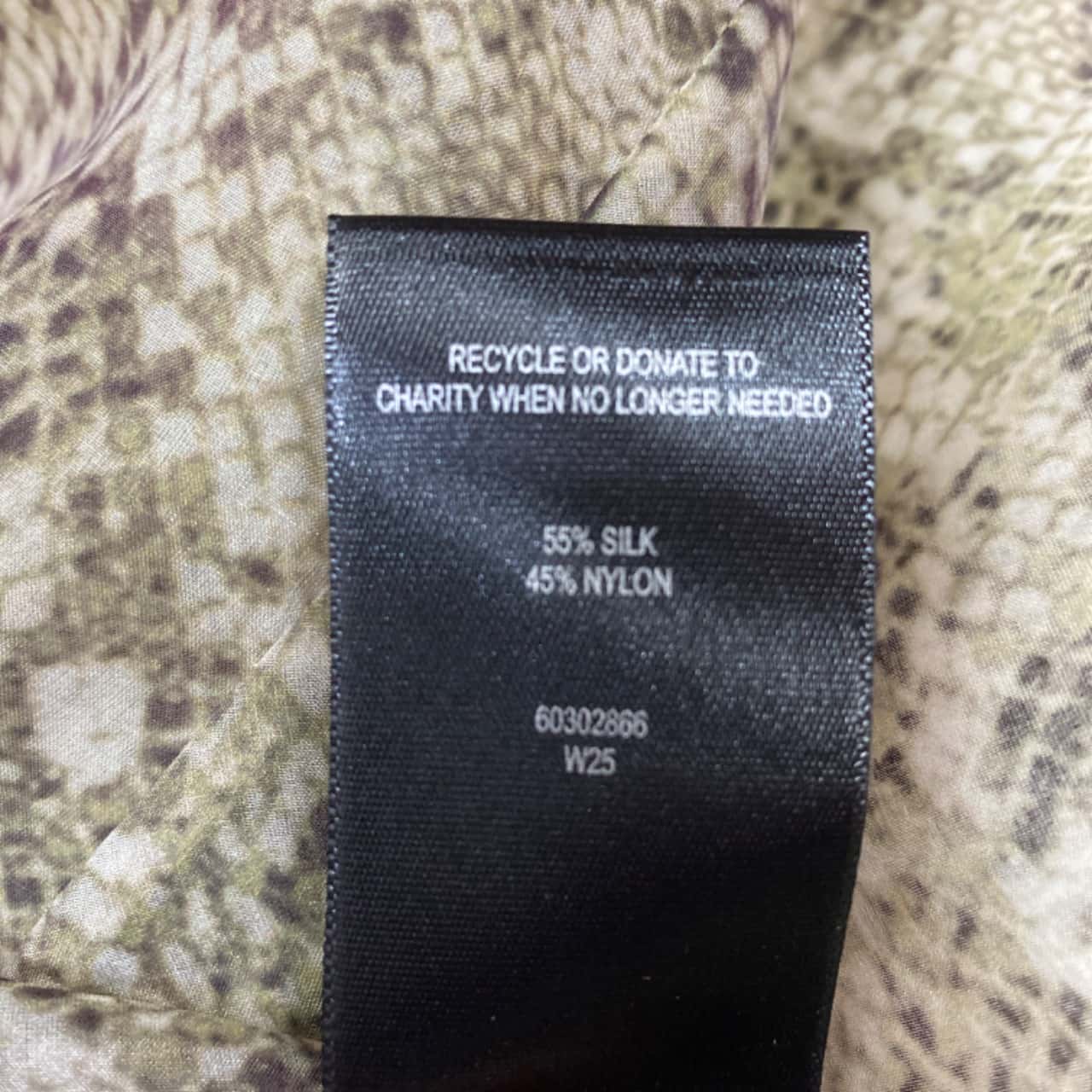 Witchery Womens Silk blend Snake Skin Size 6 Long Sleeve Shirt