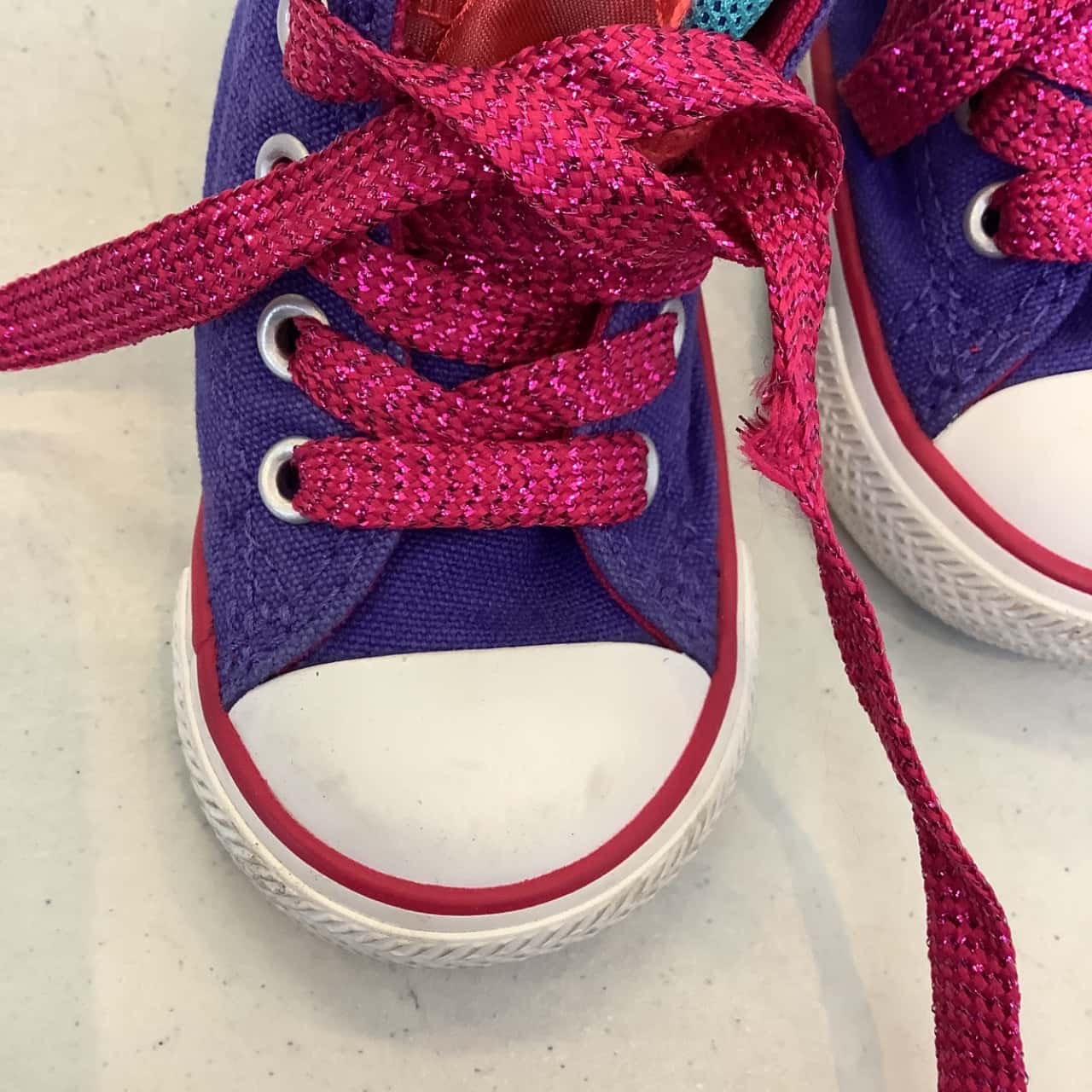 Converse Girls Size US4 yo Lace Up Sneakers Blue/White(s)