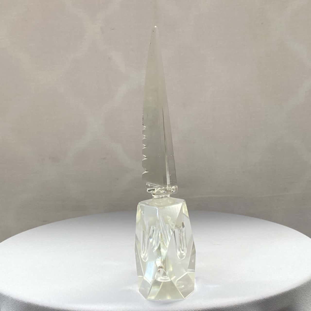 *Mother's Day SALE* Vintage Pagoda Crystal Perfume Bottle (ENDS 20/05 ...