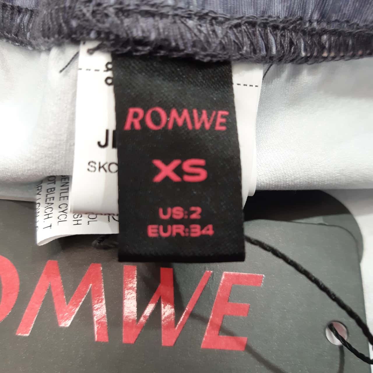 Romwe Womens Size XS Wide Leg/ Print Flare Leg Pant Black / Grey (s)