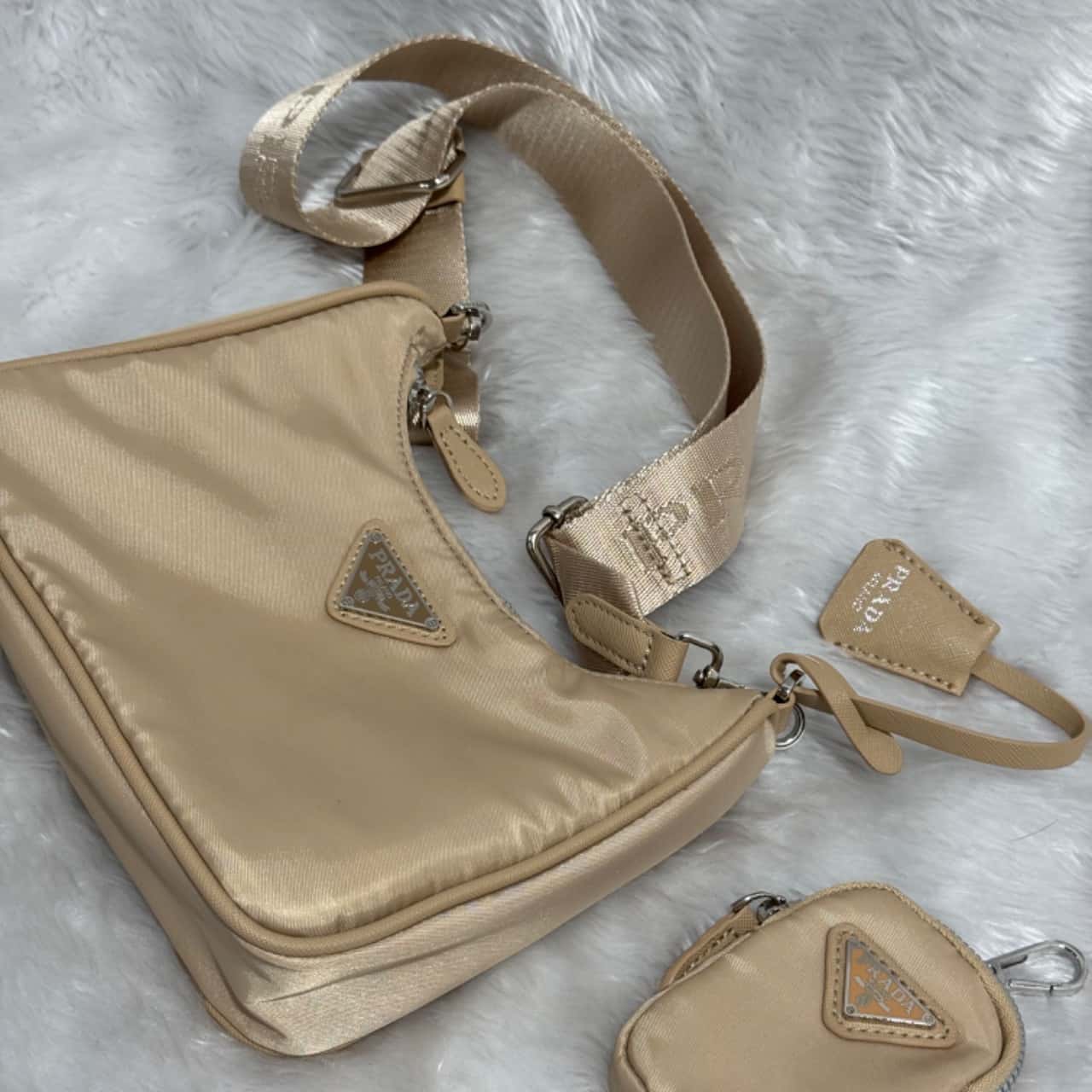 Womens tan bag (s) - Used Very Good | Salvos Stores