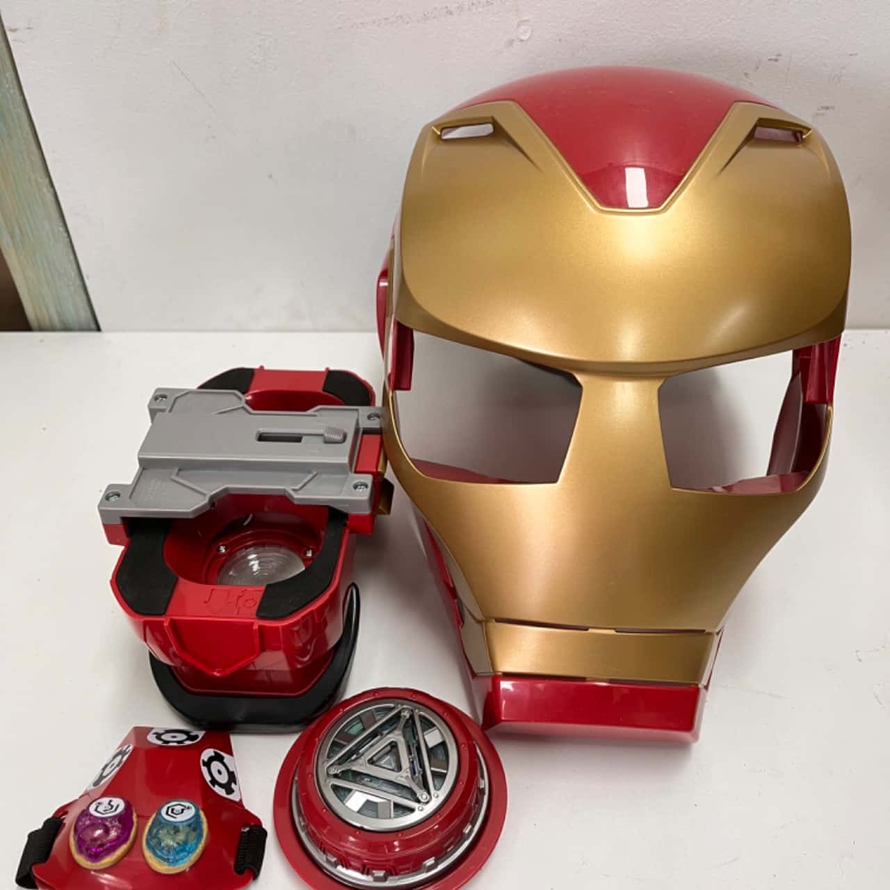 Marvel Avengers: Infinity War Hero Vision Iron Man AR Experience