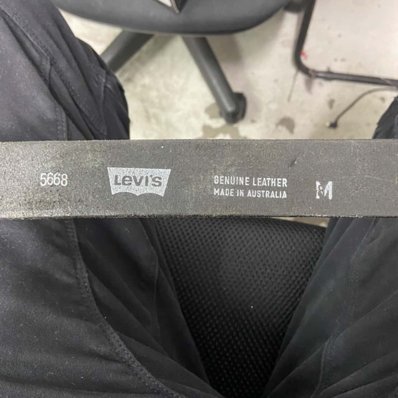 Levi's Mens Size M Black (s)