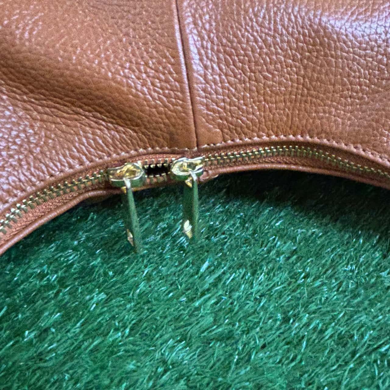 Bee Leather Co. Penelope Tan Leather Shoulder Bag