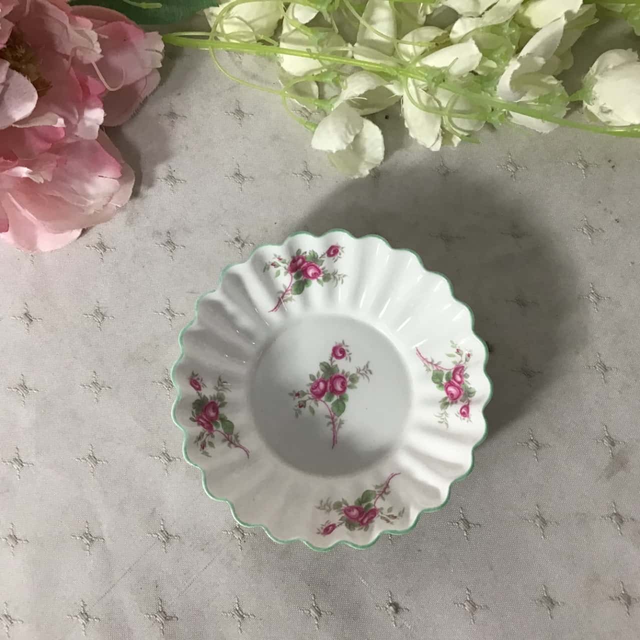 Vintage Shelley Pink Roses Pattern Small Fluted Edge Round Trinket Dish(s)