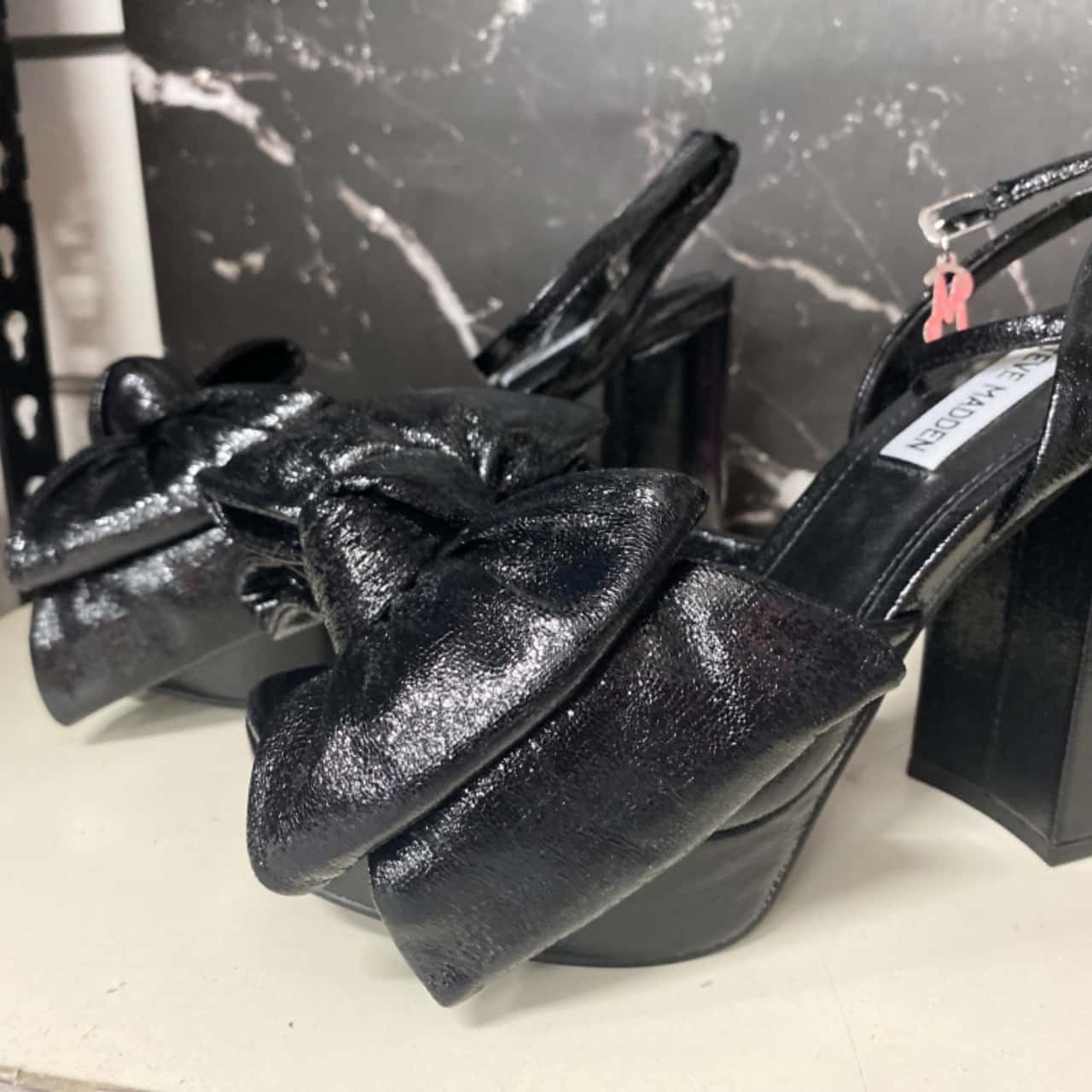 Steve Madden Size 36 Black heels new (s)