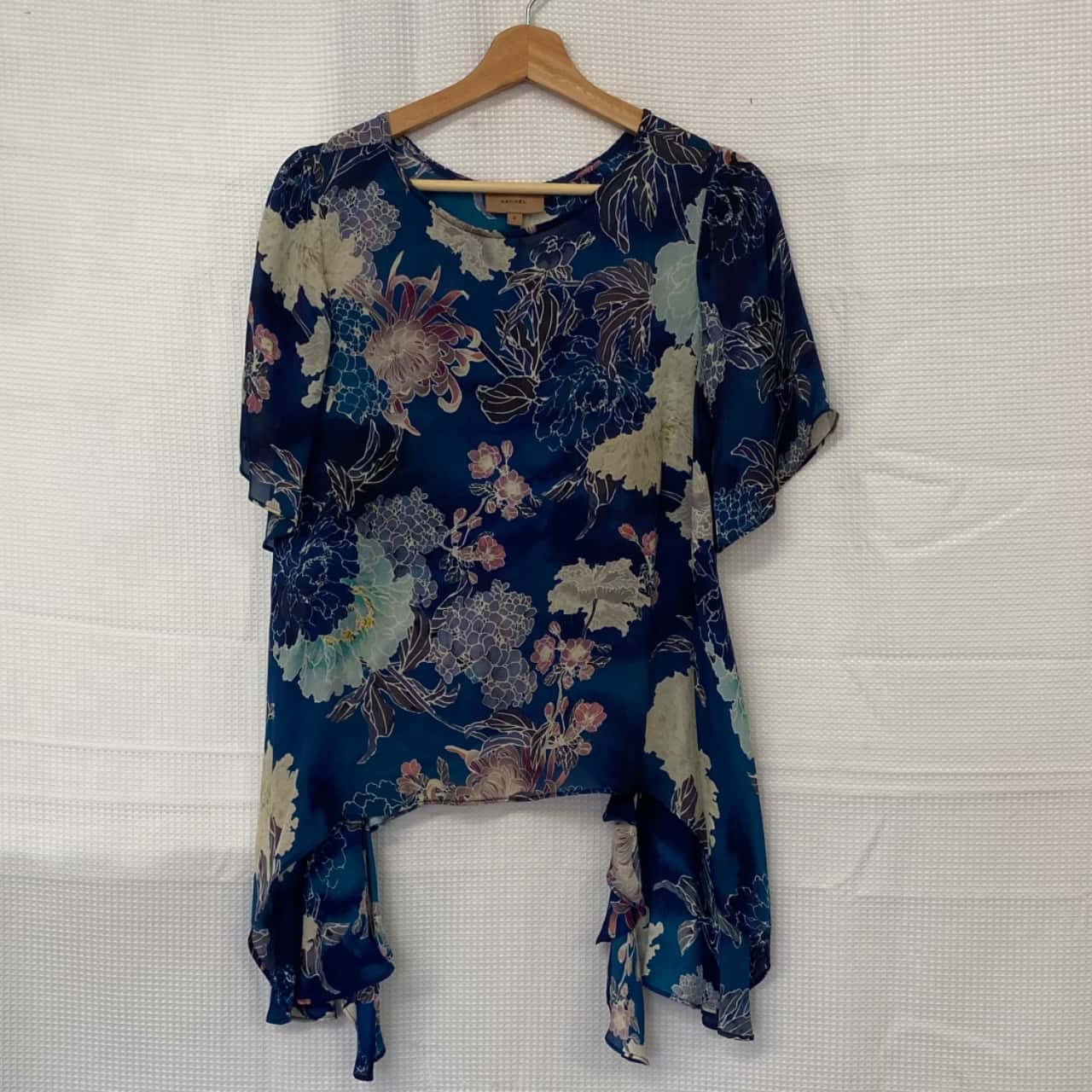 Kachel Womens Size 8 Short Sleeve Blue / Pattern top(s)