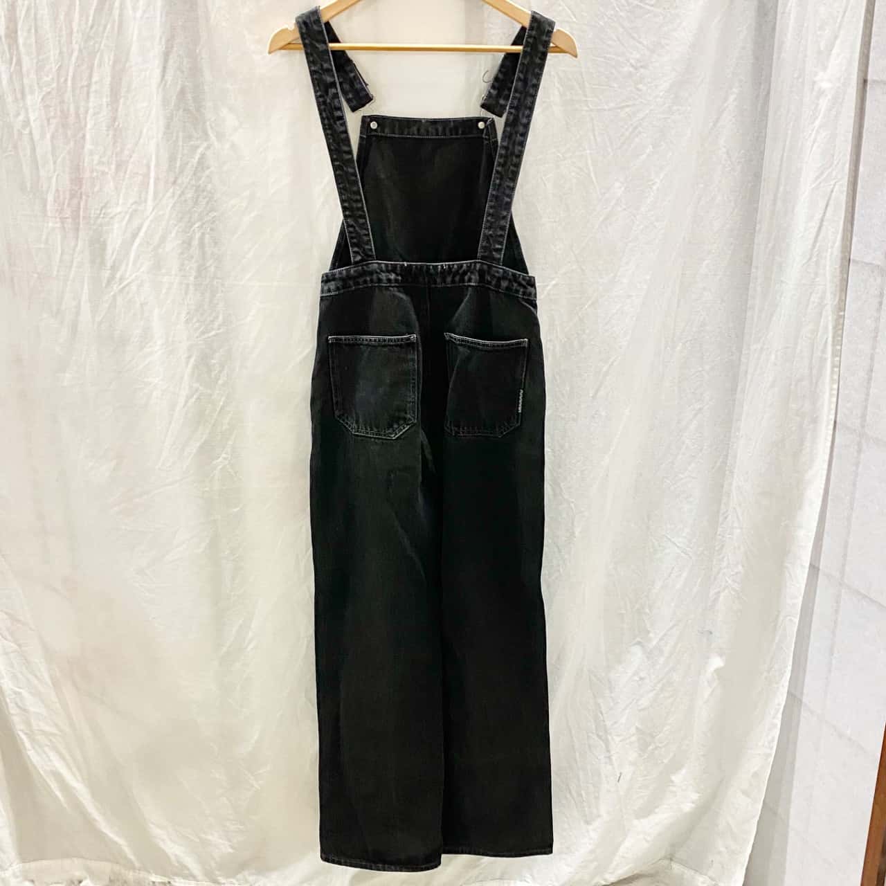 Neuw Womens Size 8 Overalls Black