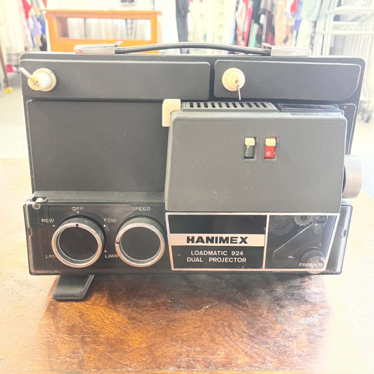 Vintage HANIMEX Projector (WallHanger)