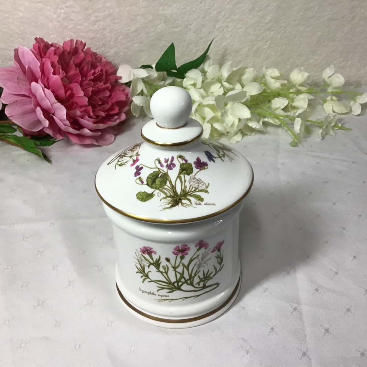 St James of London Floral Pattern Fine Bone China Container with Lid(s)