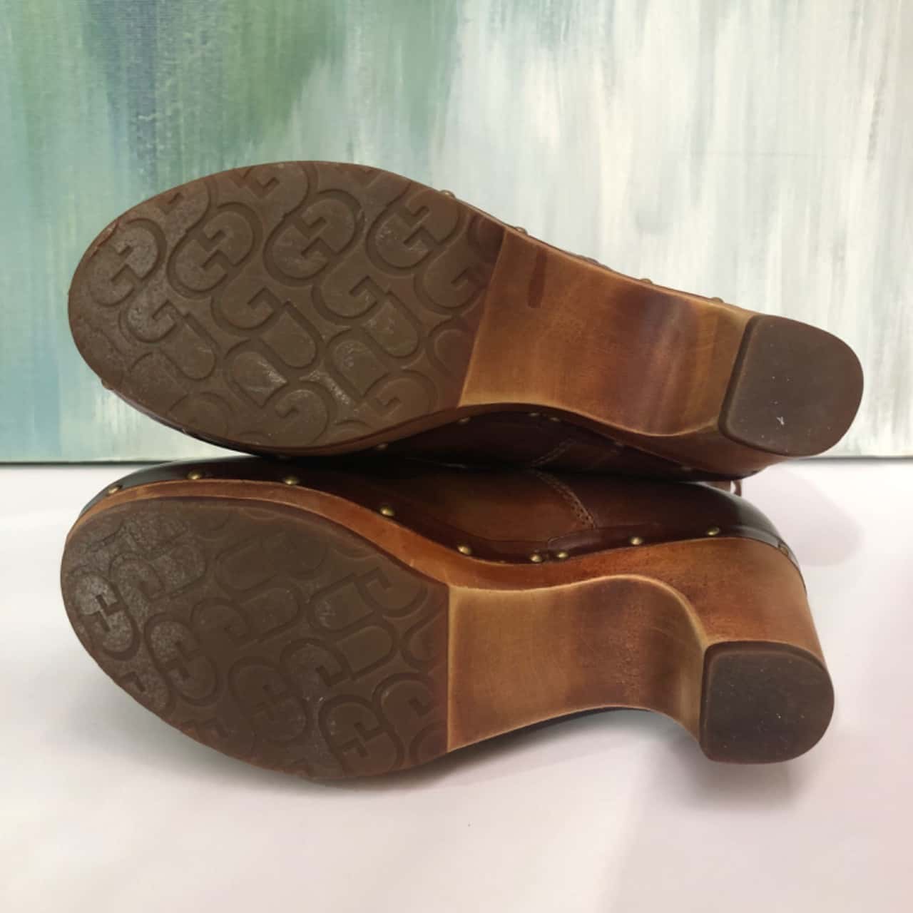 UGG Heels Size 36 Brown (s)