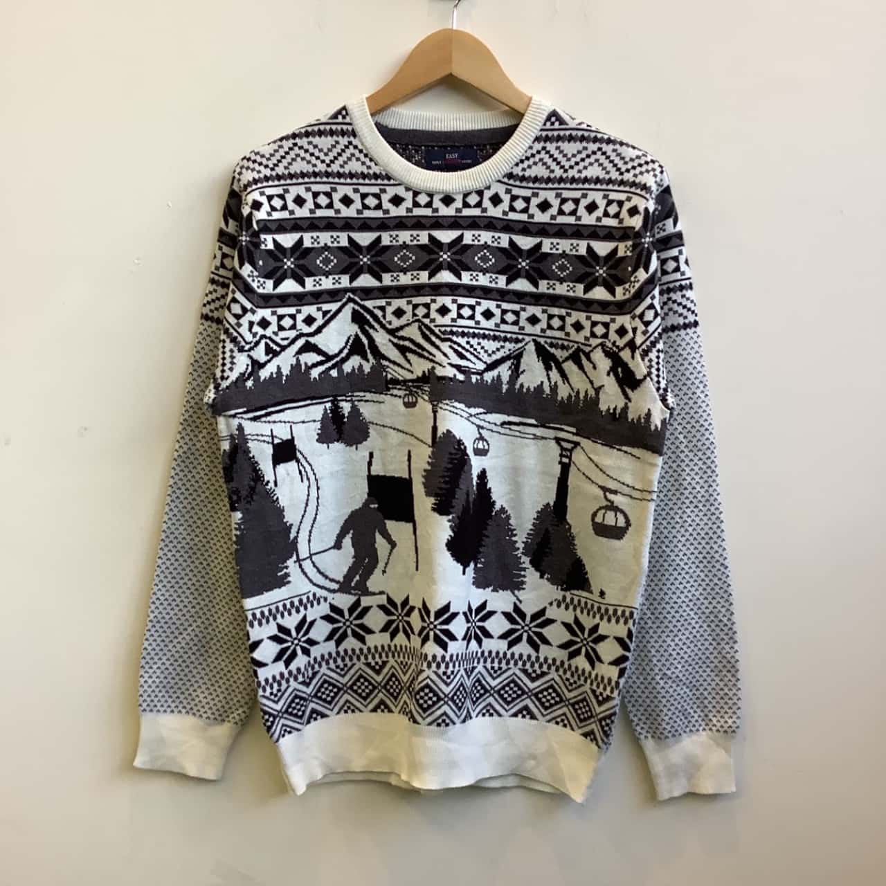 Easy Truly Premium Mens Size M Multicoloured Ski Knit Jumper(s)