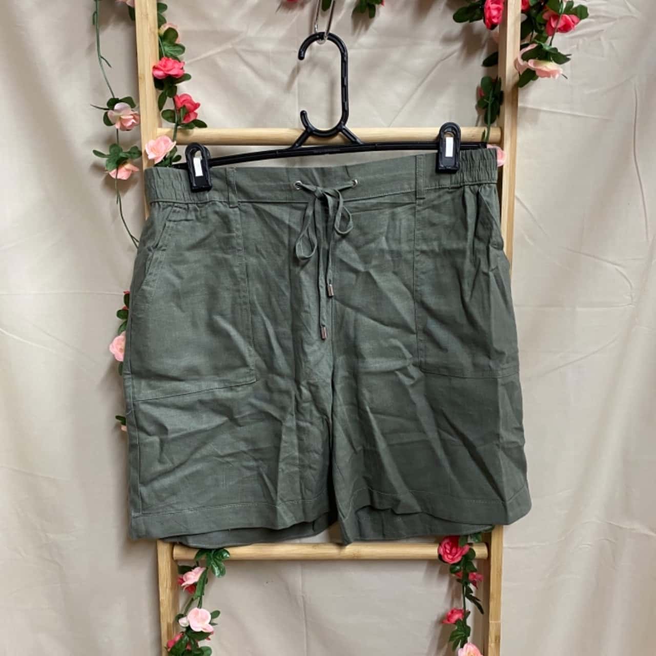 Katies Womens Size 12 Shorts Green, RRP $49.99(s)