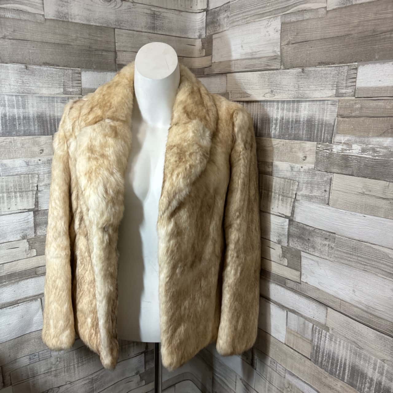 Natural rabbits fur jacket(s)