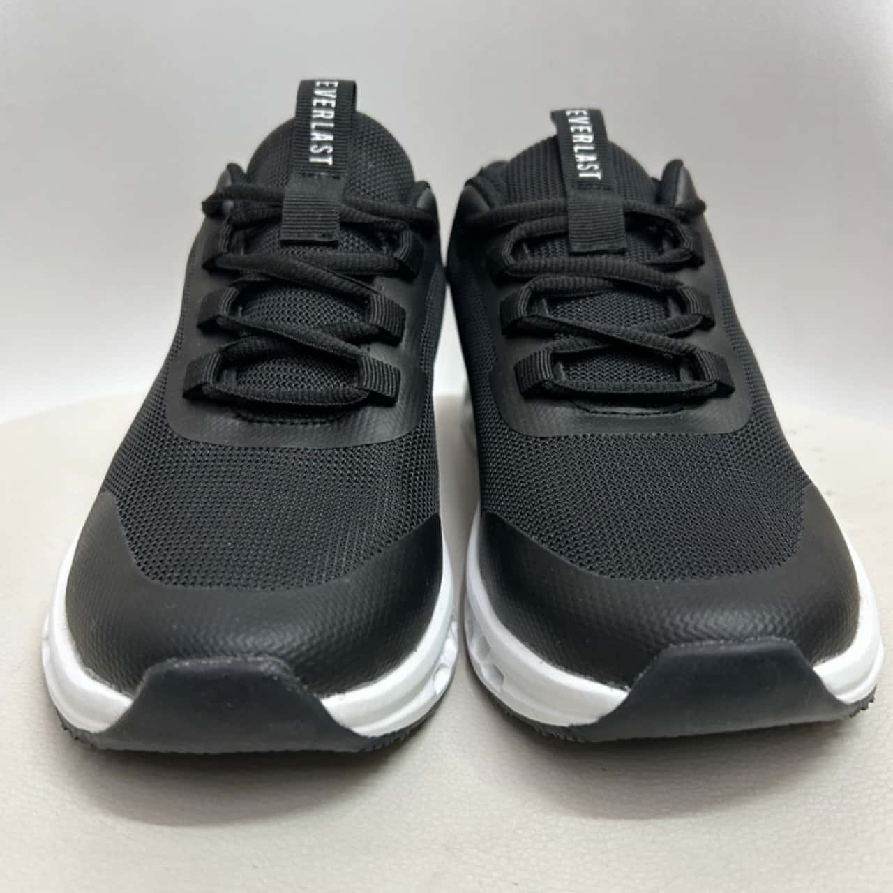 Everlast Women's Runners/Size 6 /Black / Maroon / Silver / White