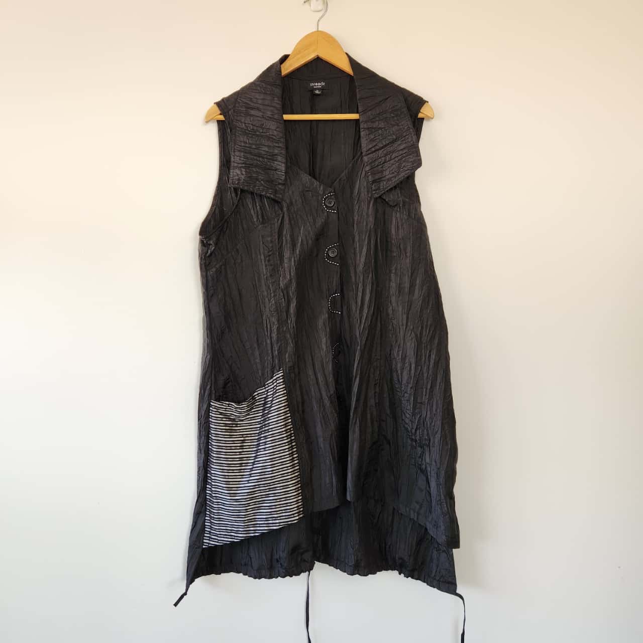 Threadz Australia Black Midi Dress Size 14 / XL (s)