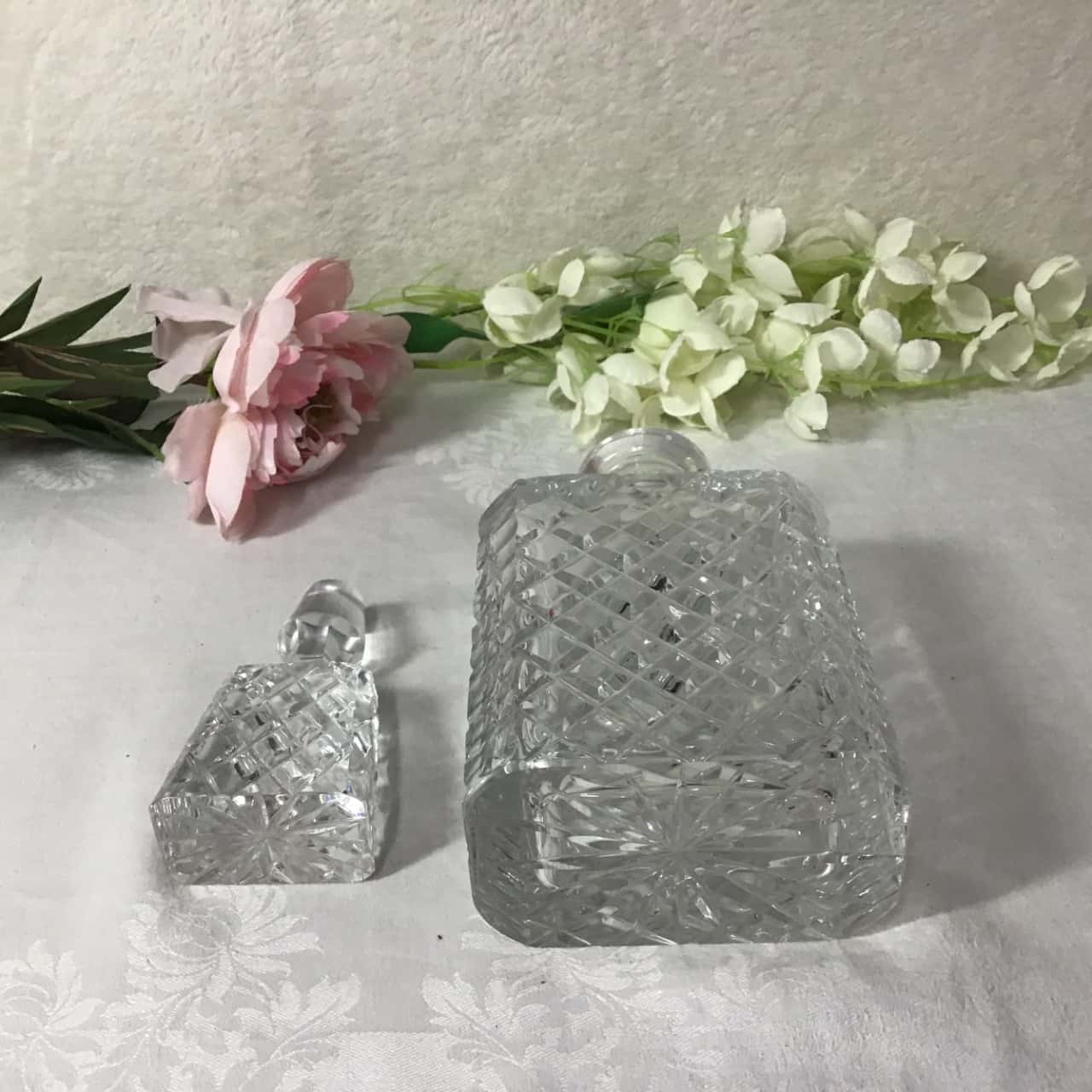 Decorative Heavy Crystal Cut Glass Rectangular Shape Glass Decanter ...