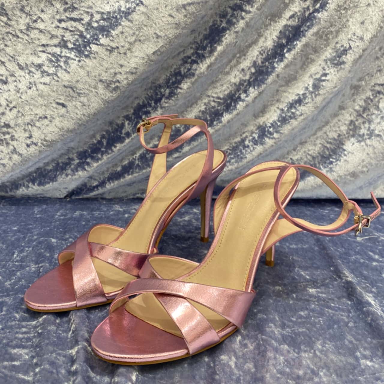 Forever New Womens Size 8 Pink Metallic Heels