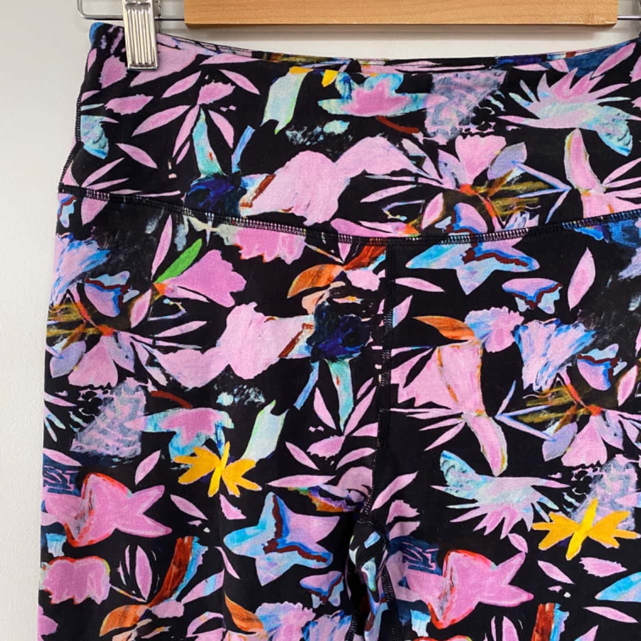 Gorman Print Licorice Active Pants Size 12 / L (s)