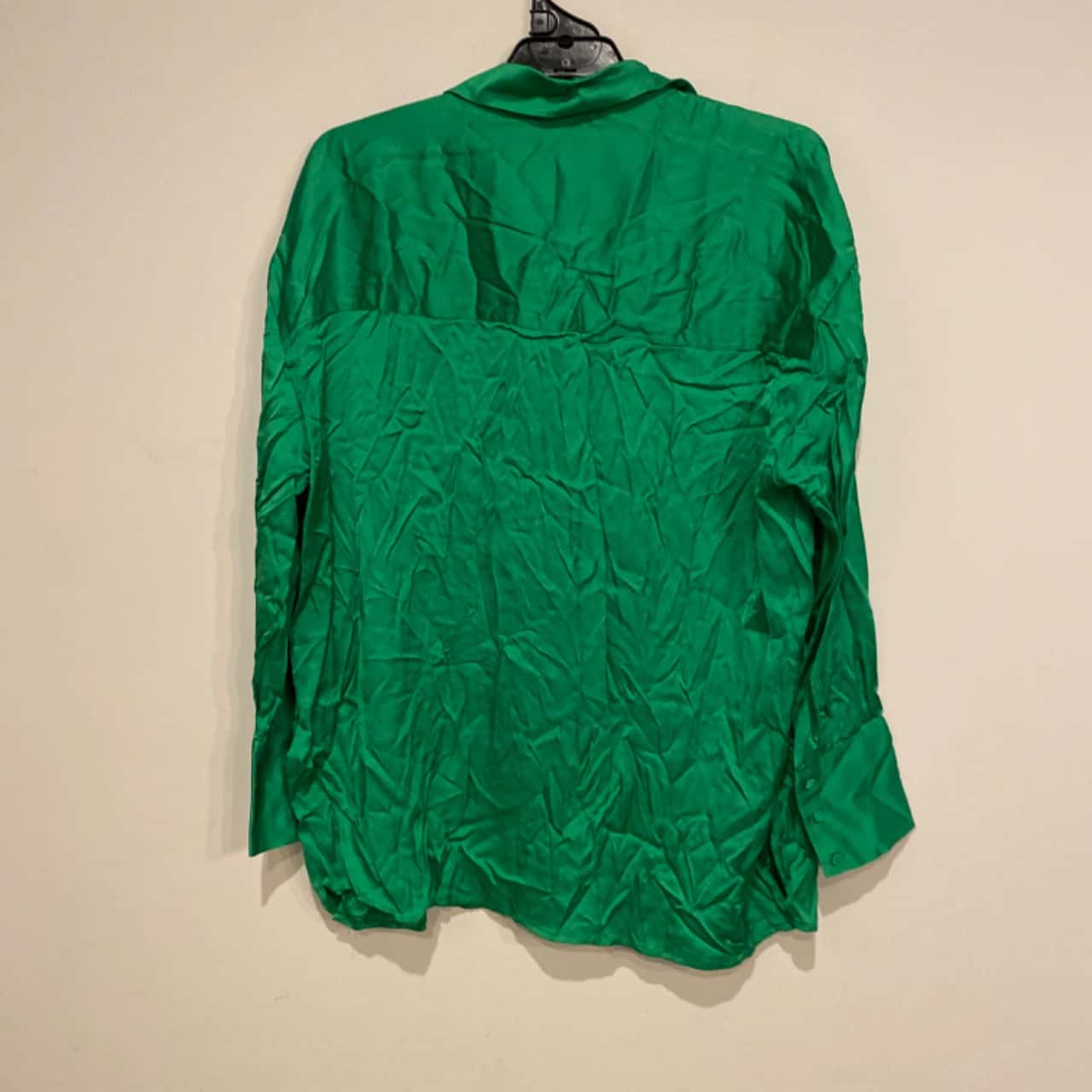 Decjuba Womens Size L Button Up Satin Short EmeraldGreen (s)