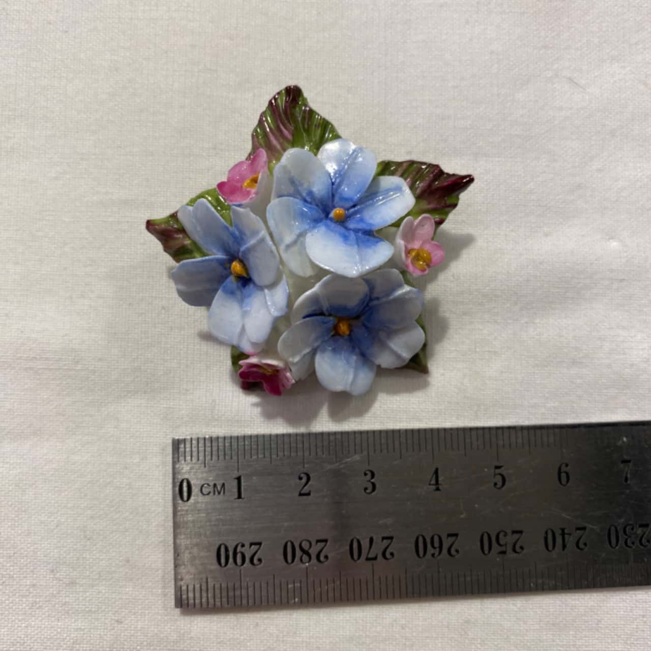 Vintage Women's Aynsley Fine Bone China Blue Flower Brooch(s)
