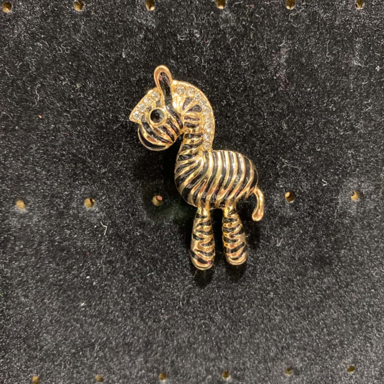 Womens gold zebra brooch (s)