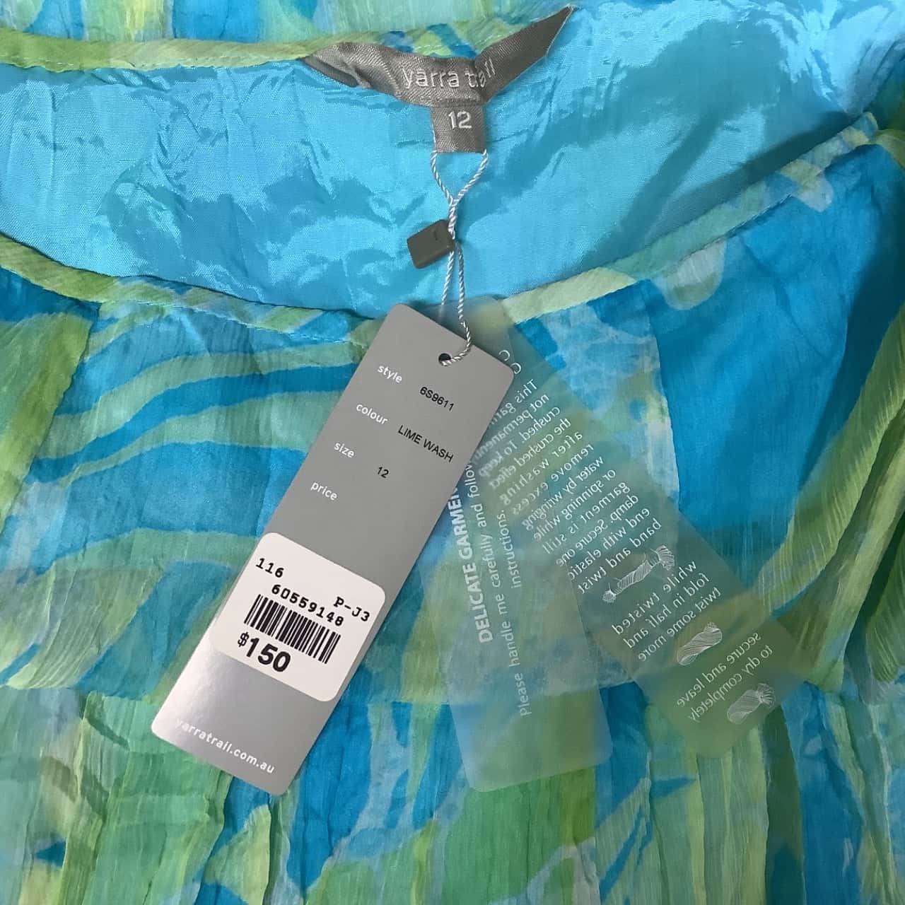 BNWT. Yarra Trail Stunning Silk Skirt Size 12 A-Line (s)