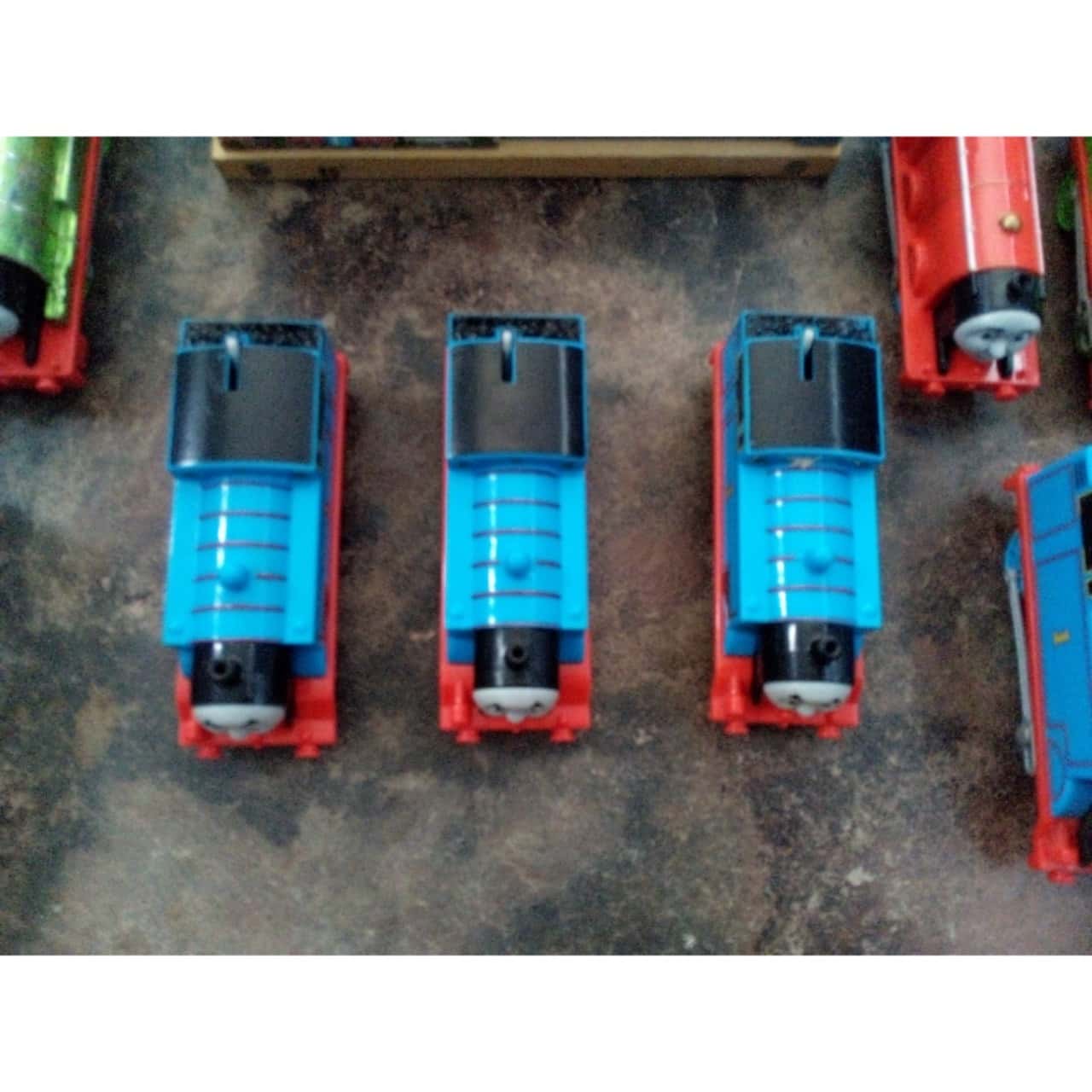 Thomas The Tank Engine TTTE Assorted Engines + Buildings