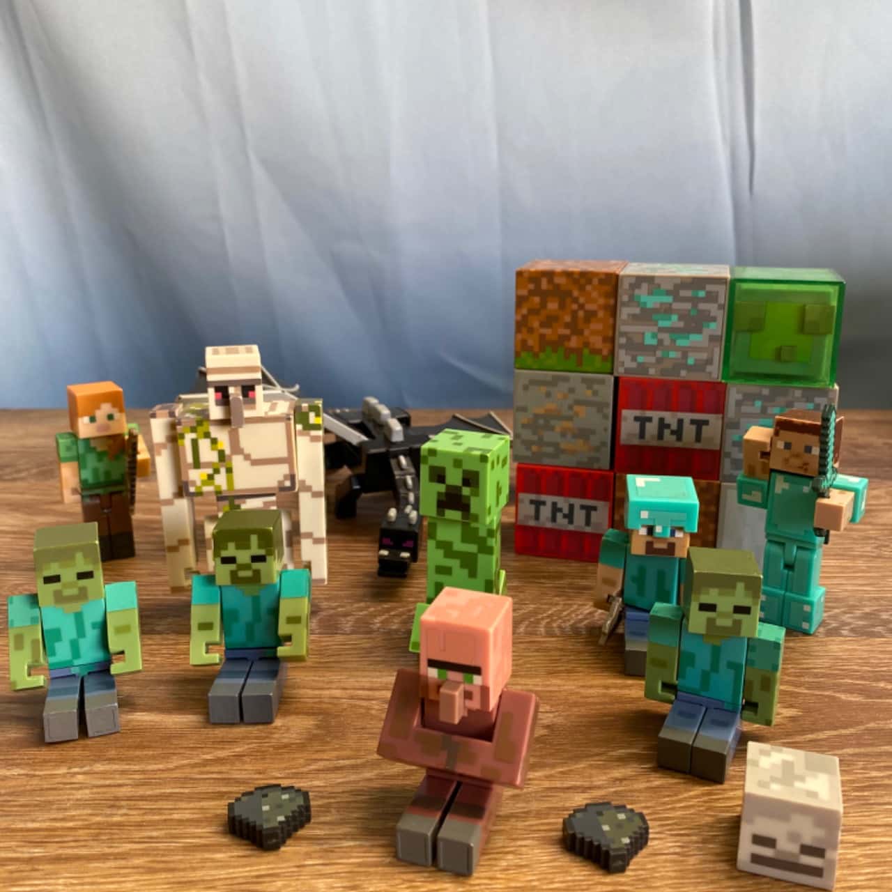 Mine craft figures(s)