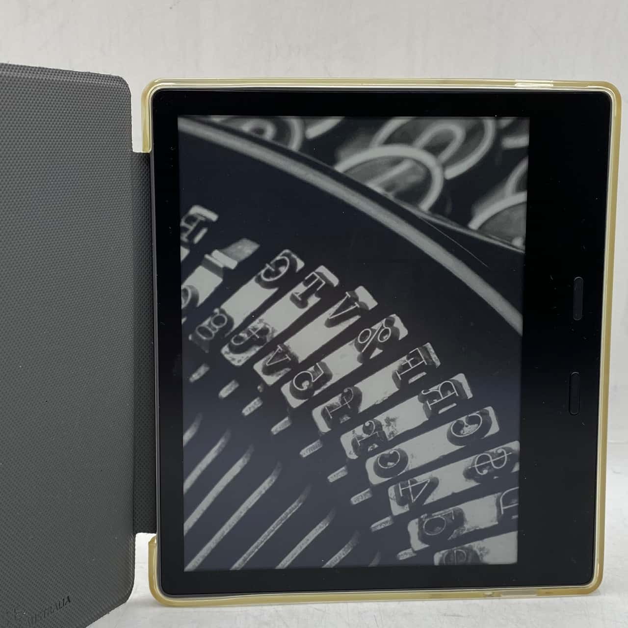 Kindle Oasis 10th Generation w/ VistaCase Small Electrical (s) - Used ...