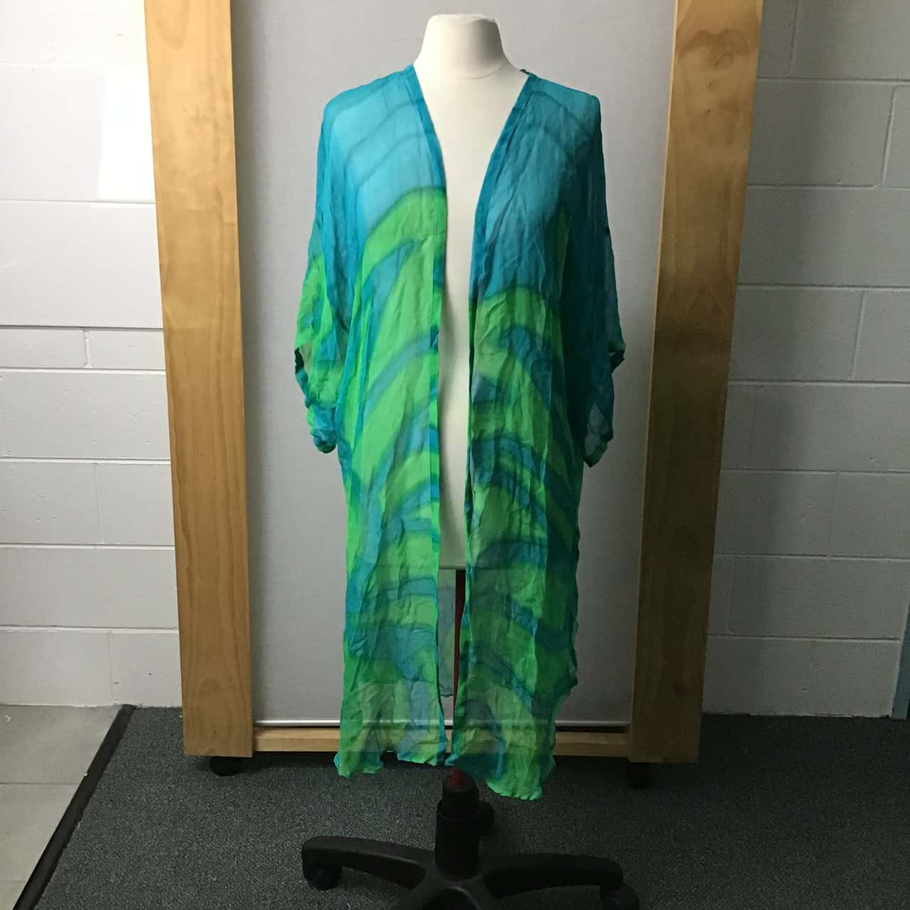 Goddess Womens One Size Silk Overlay with Short Sleeves(s)