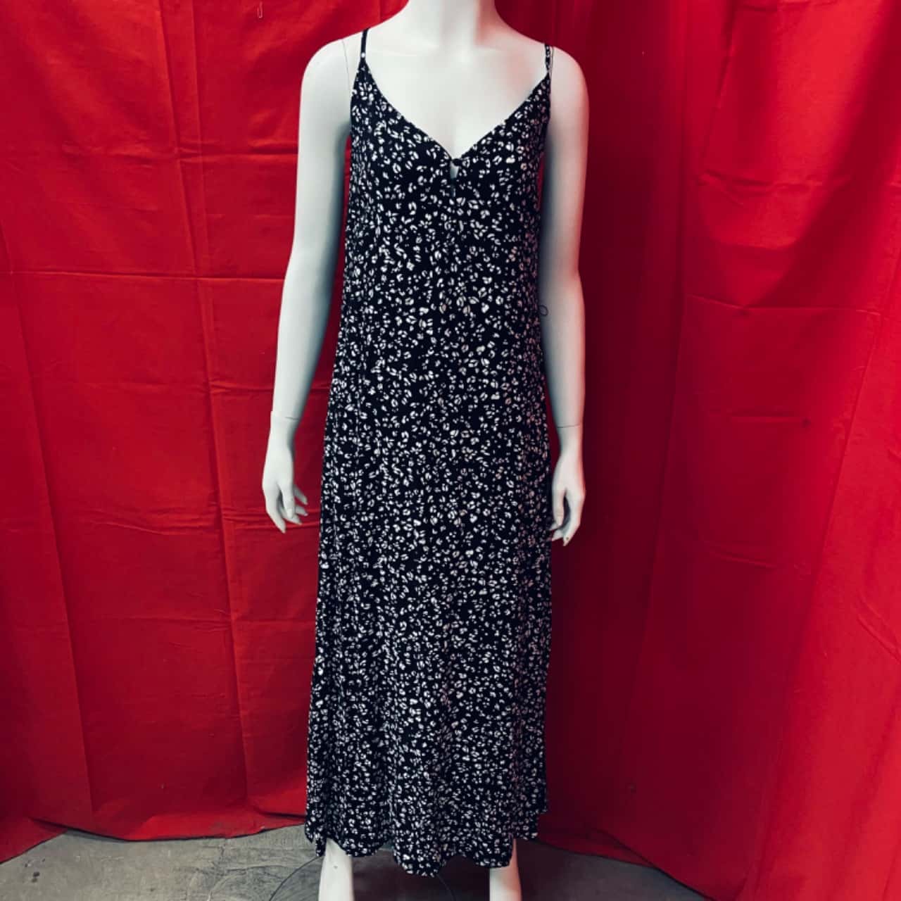 Decjuba Womens Size S Maxi Dress / Shoestring Strap Black / Pattern ...