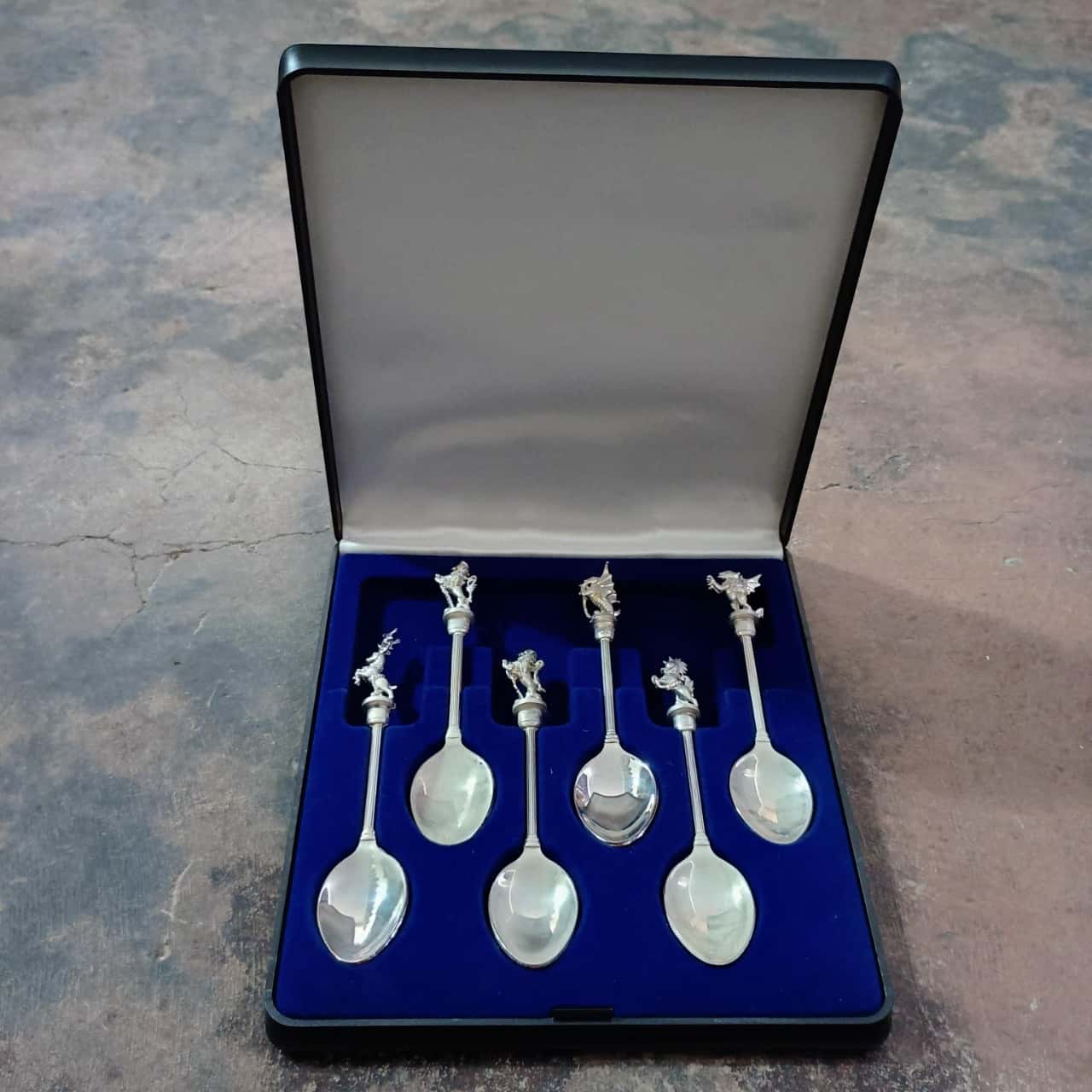 Silver Plated Set Heraldic Royal Spoon Set