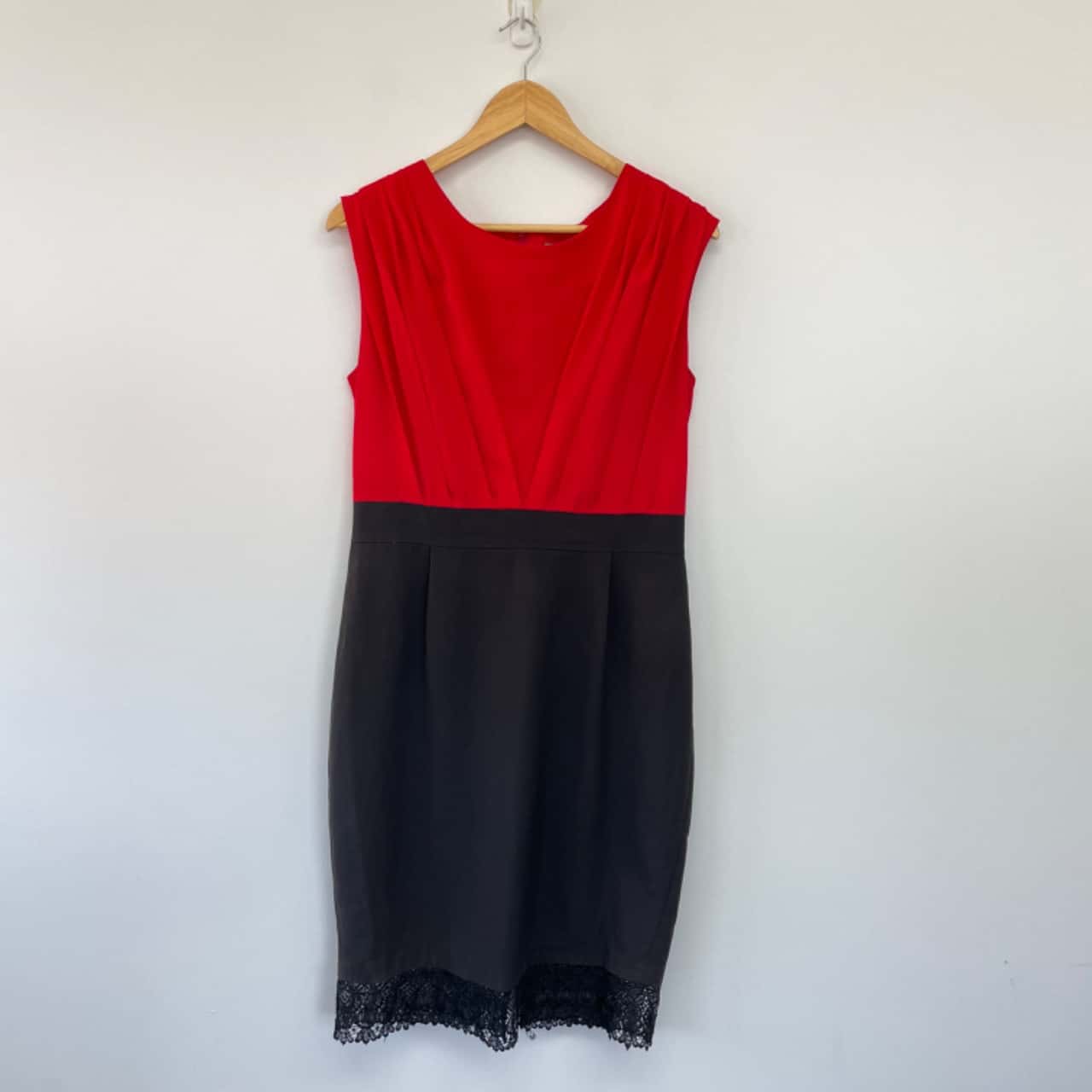 Forcast Red Black Midi Dress Size 12 / L