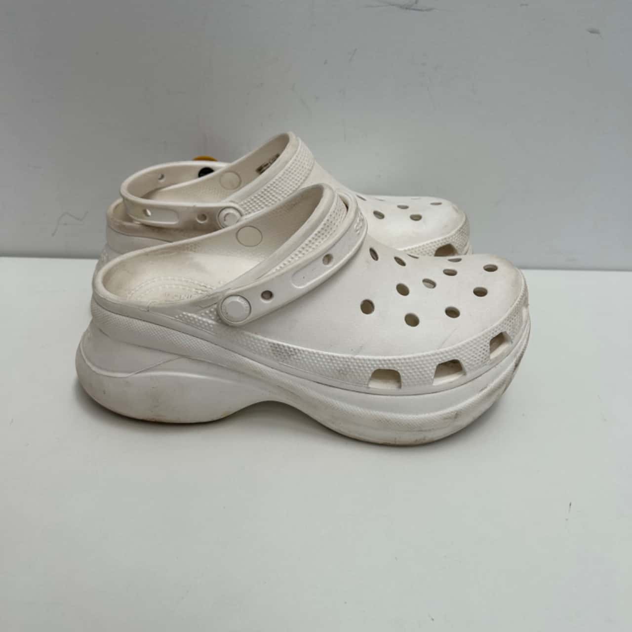 Platform Crocs Size 9 (s)