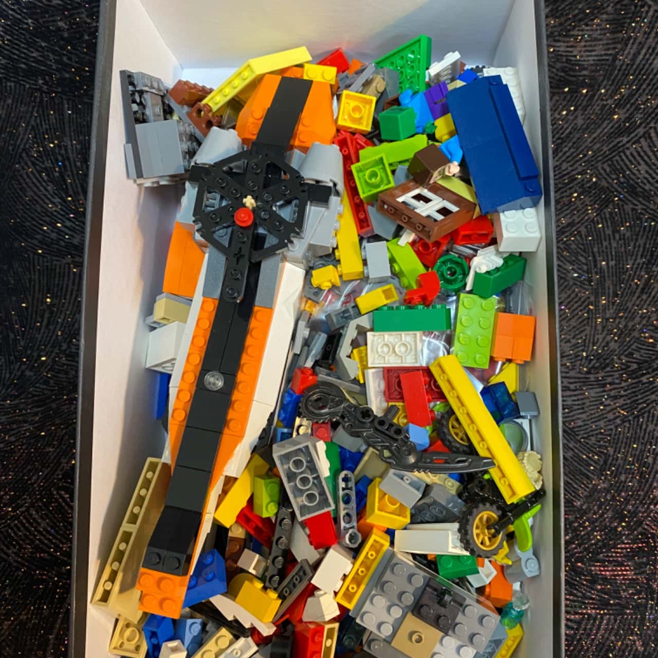 Lego 1.1 kg Mixed Box(s)