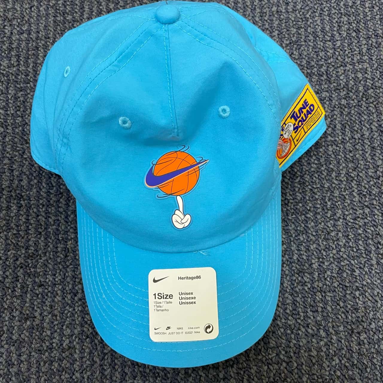 Nike Unisex. Tune Squad. Baseball cap. Size One Size Blue
