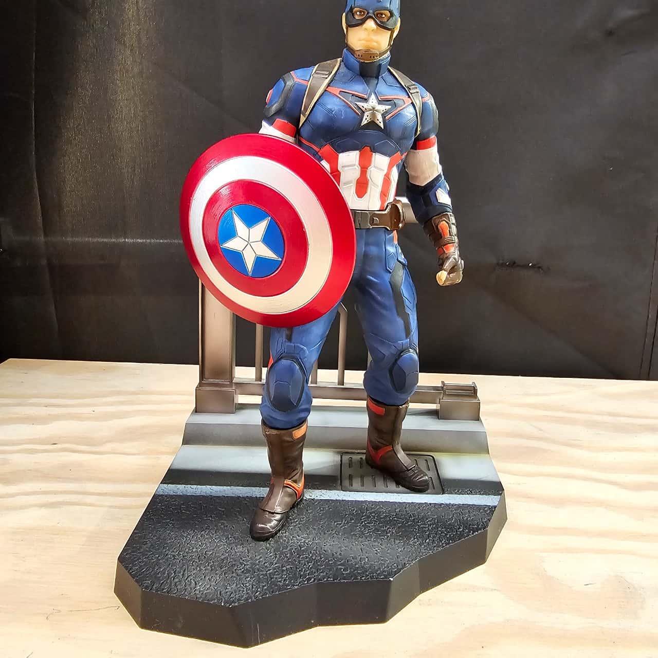 Captain America 1/9th Scale Action Hero Vignette Model Kit Statue(s)