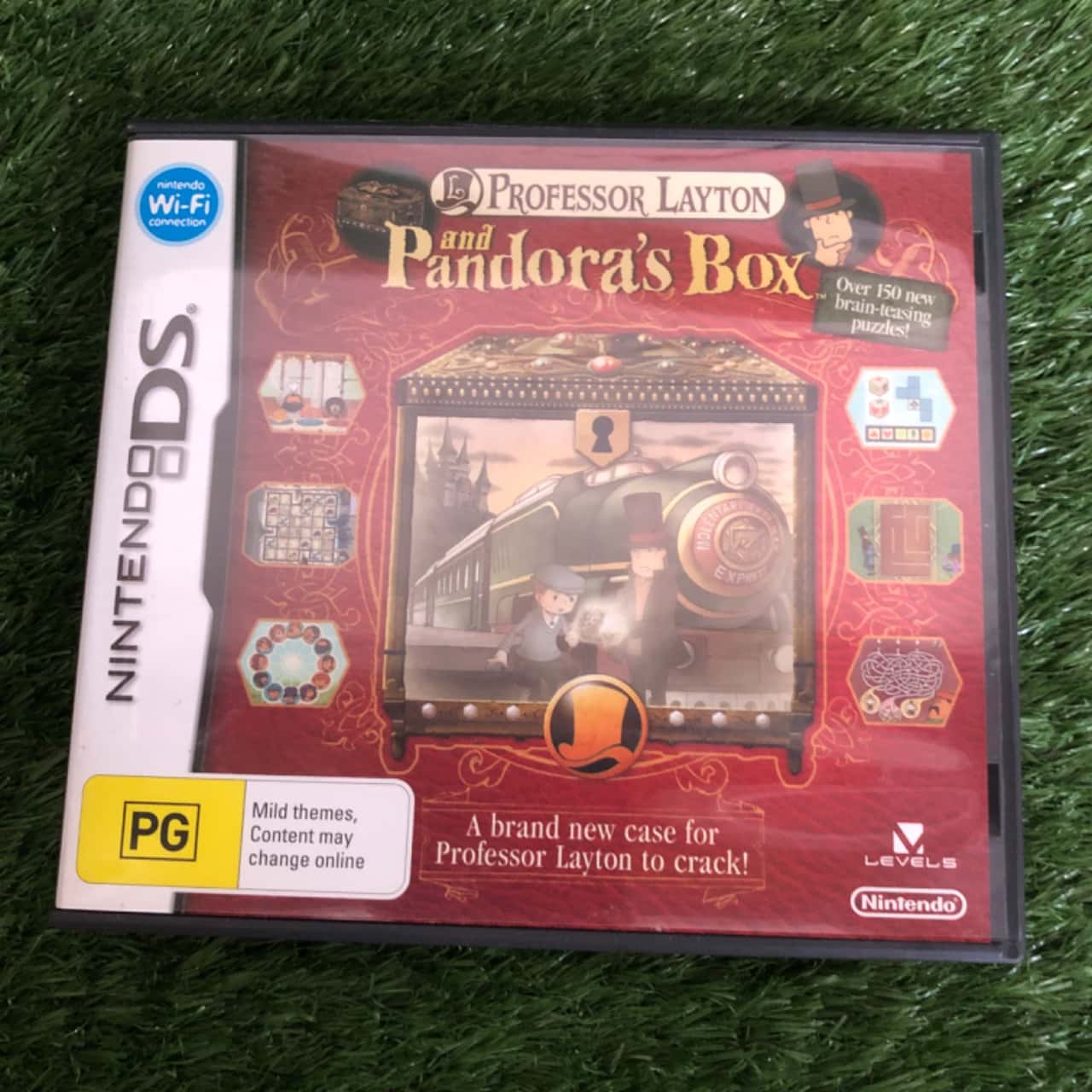 Nintendo DS : Professor Layton and Pandoras Box(s)