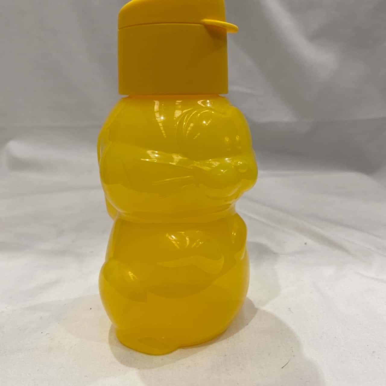 TUPPERWARE Children’s Kids Drink Water Bottle 350ml - Yellow Rabbit ...