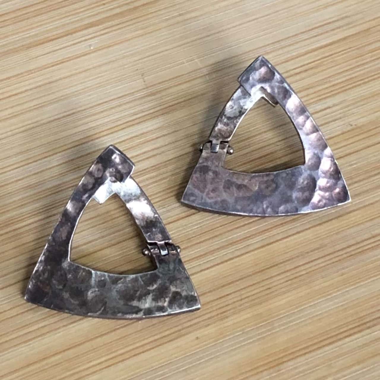 Sterling Silver Triangle Earrings (s)