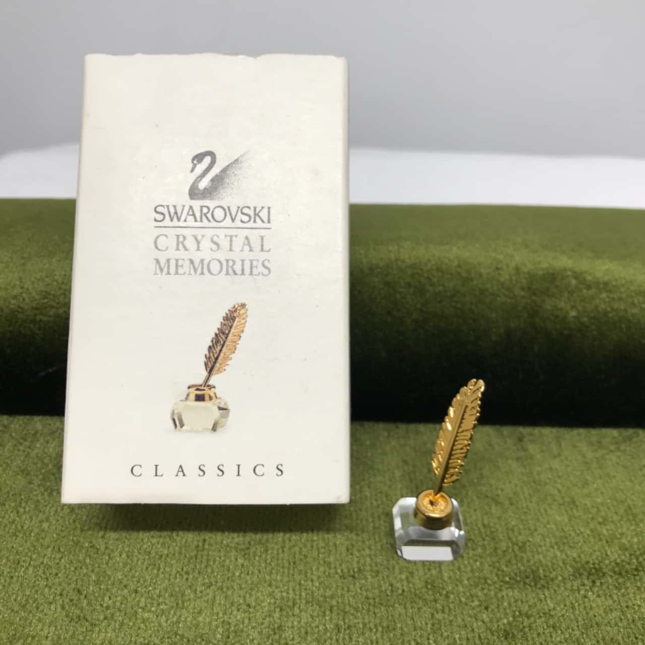 Swarovski Crystal Memories Inkwell with removable Quill (s)