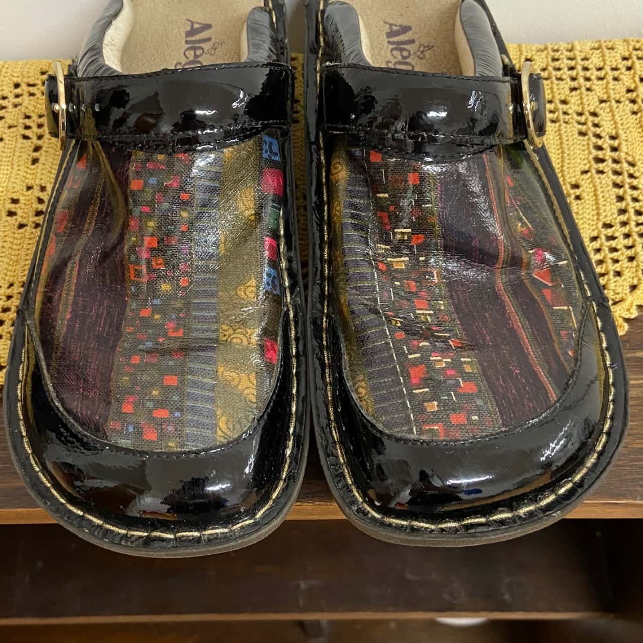 Algeria Size 39 slip on leather shoes nursing work wear multicoloured ...