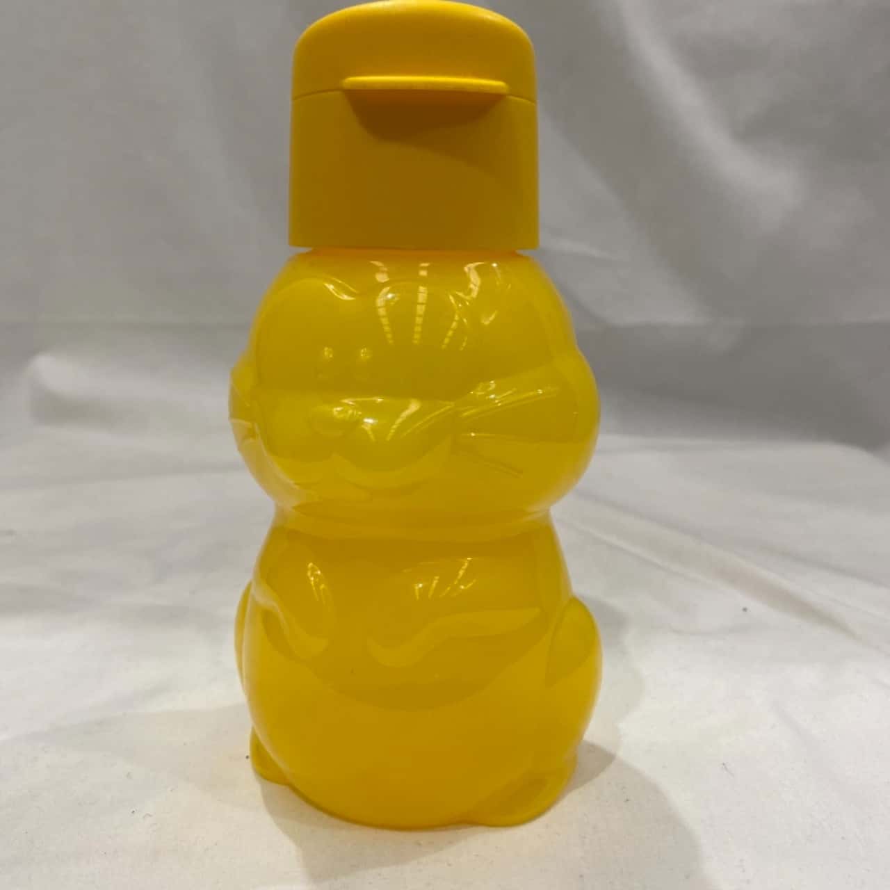 TUPPERWARE Children’s Kids Drink Water Bottle 350ml - Yellow Rabbit ...