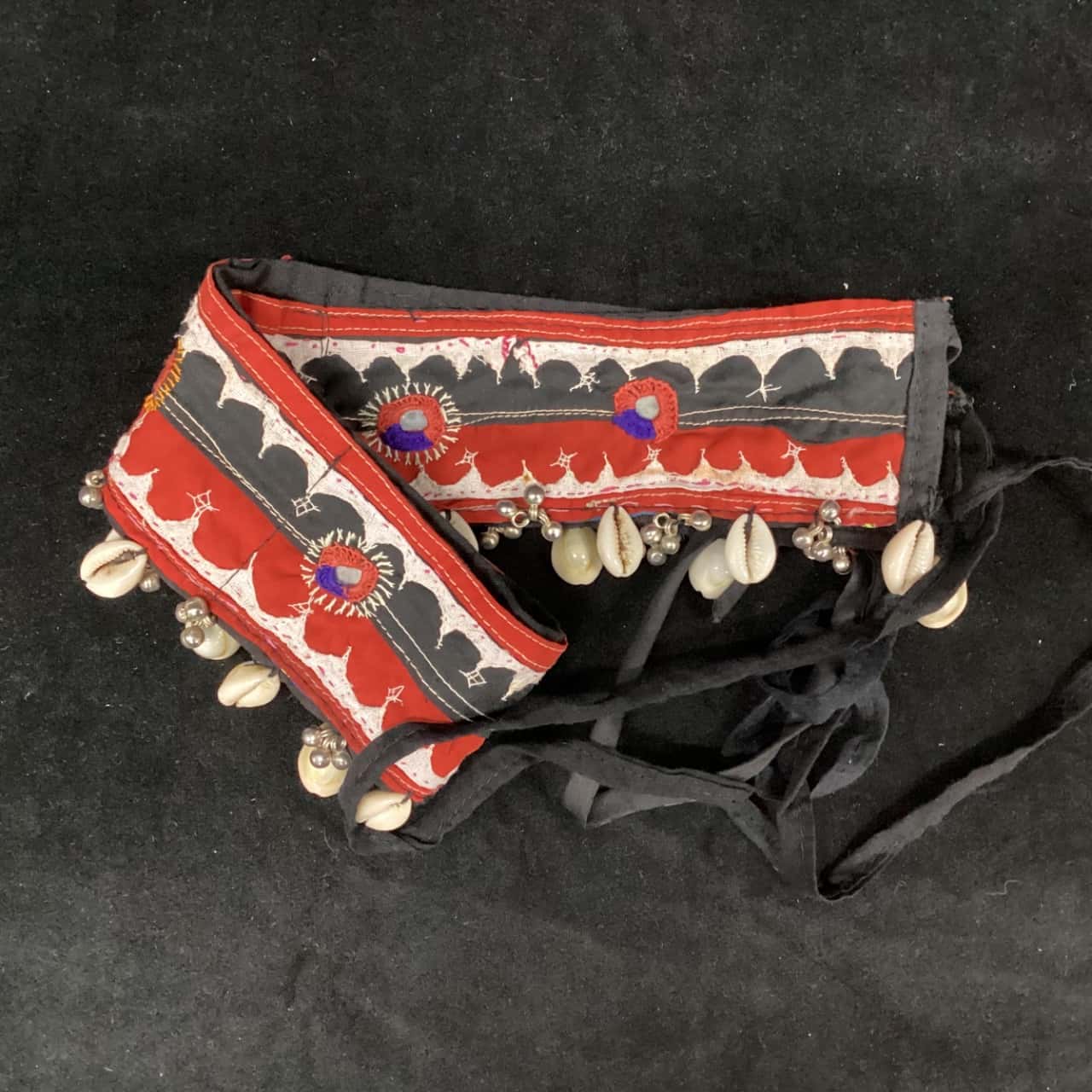 Cowrie Shell and Mirror Work Belt One Size (s)