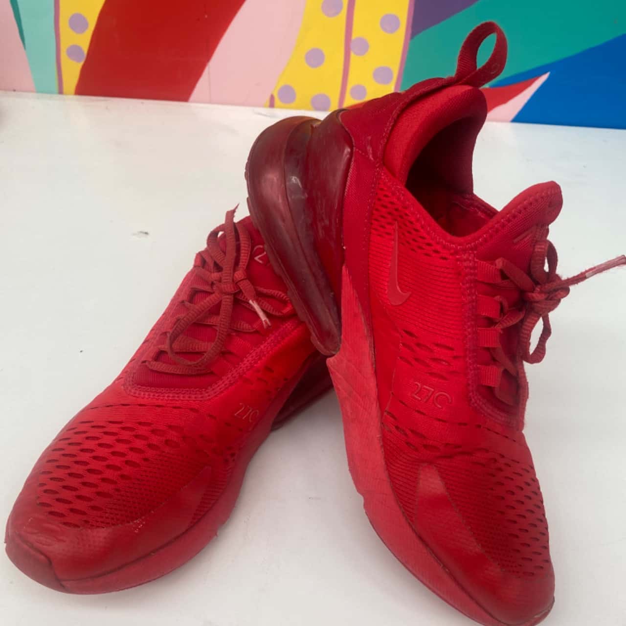 Nike Red 270 size 7Y - W8(s)