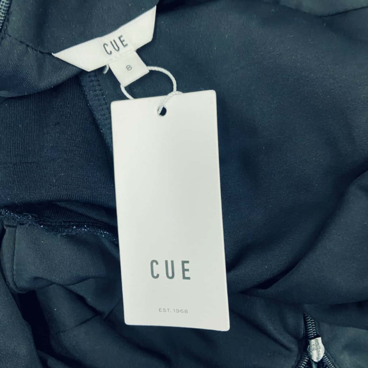 Cue Womens Size 8 Bodycon Dress / Cocktail Dress / Formal Dress / Long ...