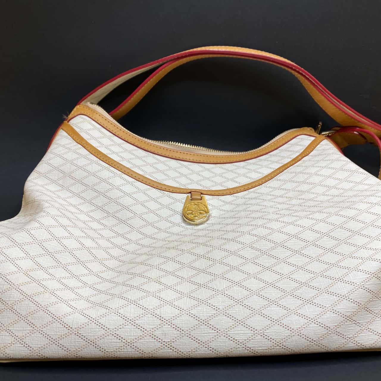 pourchet hand bag (s)